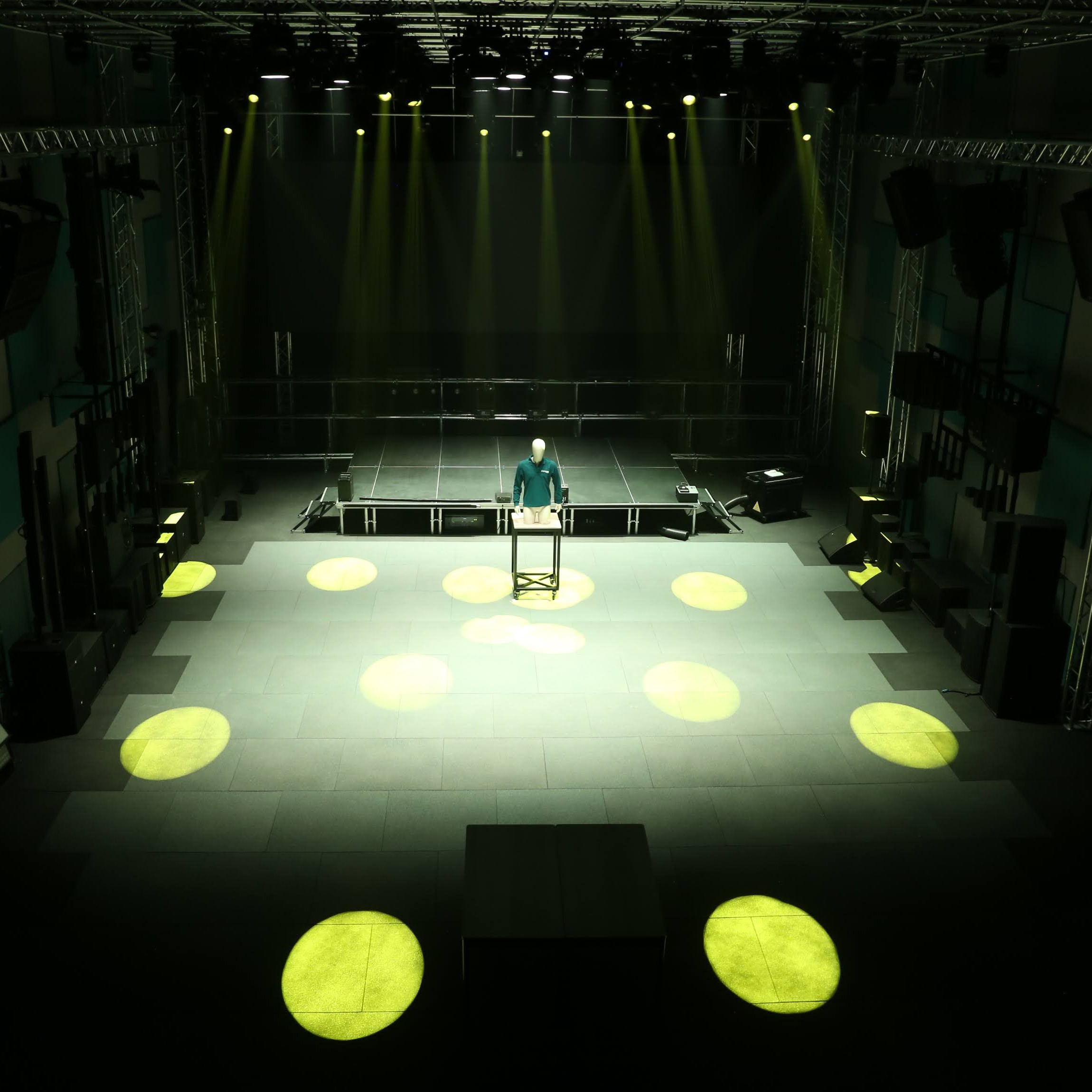 Principles of Lighting course - Procom Middle East